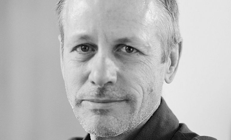 A universal range of chairs – elegant and comfortable with a flexible ...