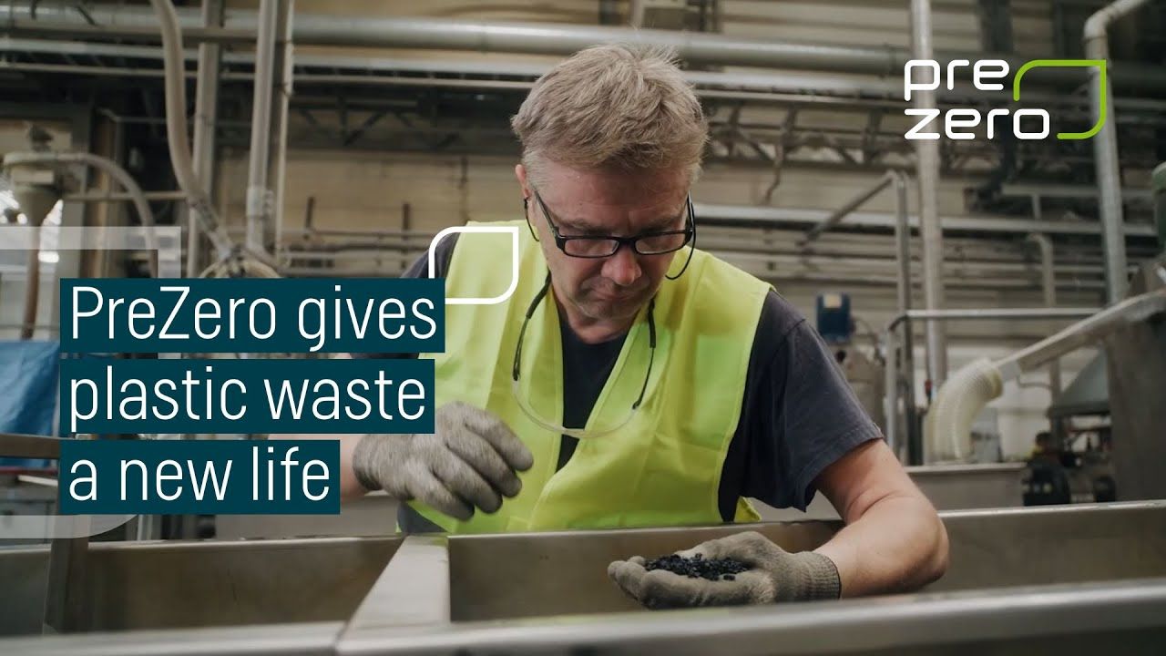 Chair Nava and Marel: From packaging waste to seat shell