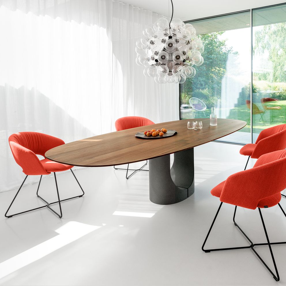 Oval tables: for home or office