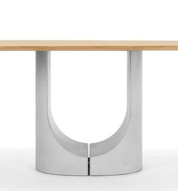 Table Udina Work – A special table for meeting areas