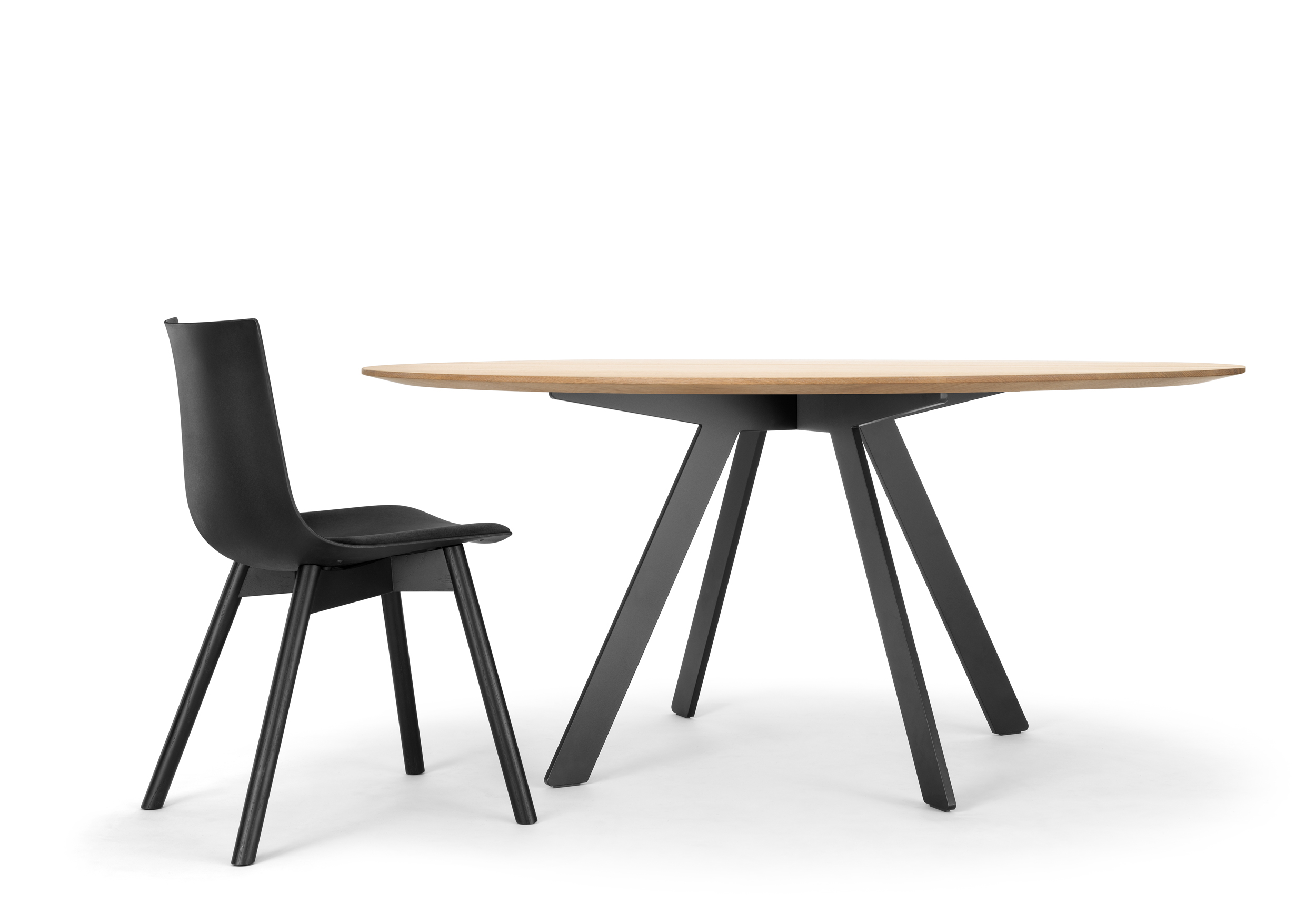 Barra Work Round – The floating round table with central base