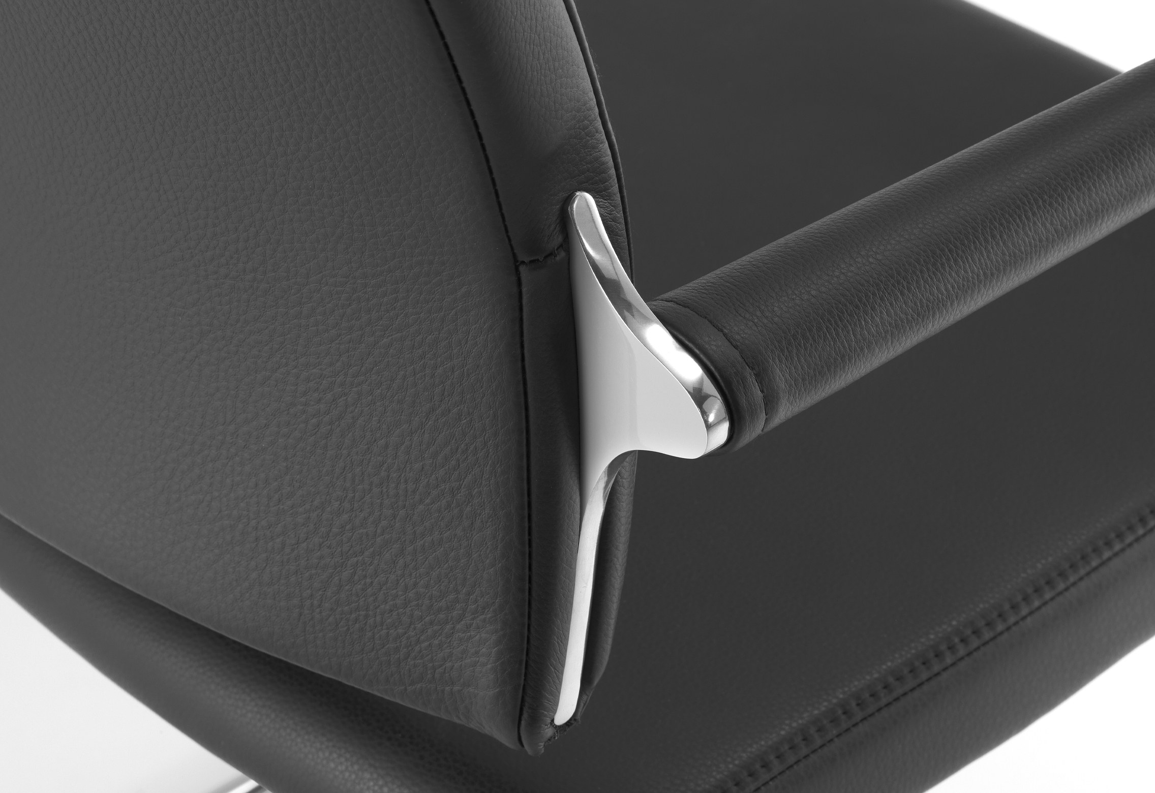 Camiro cantilever chair A classic model with a high level of seating ...