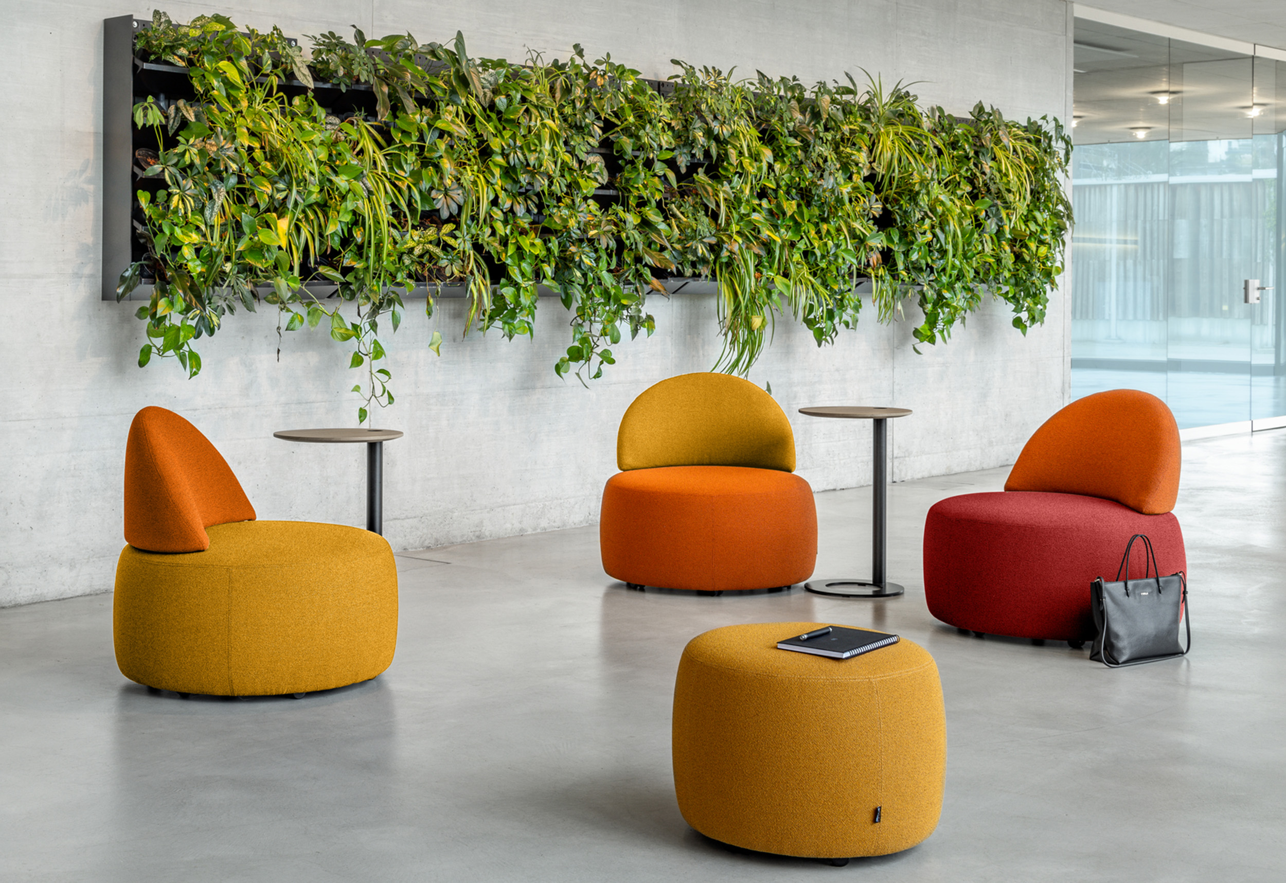 Tala – Tables for lounge areas